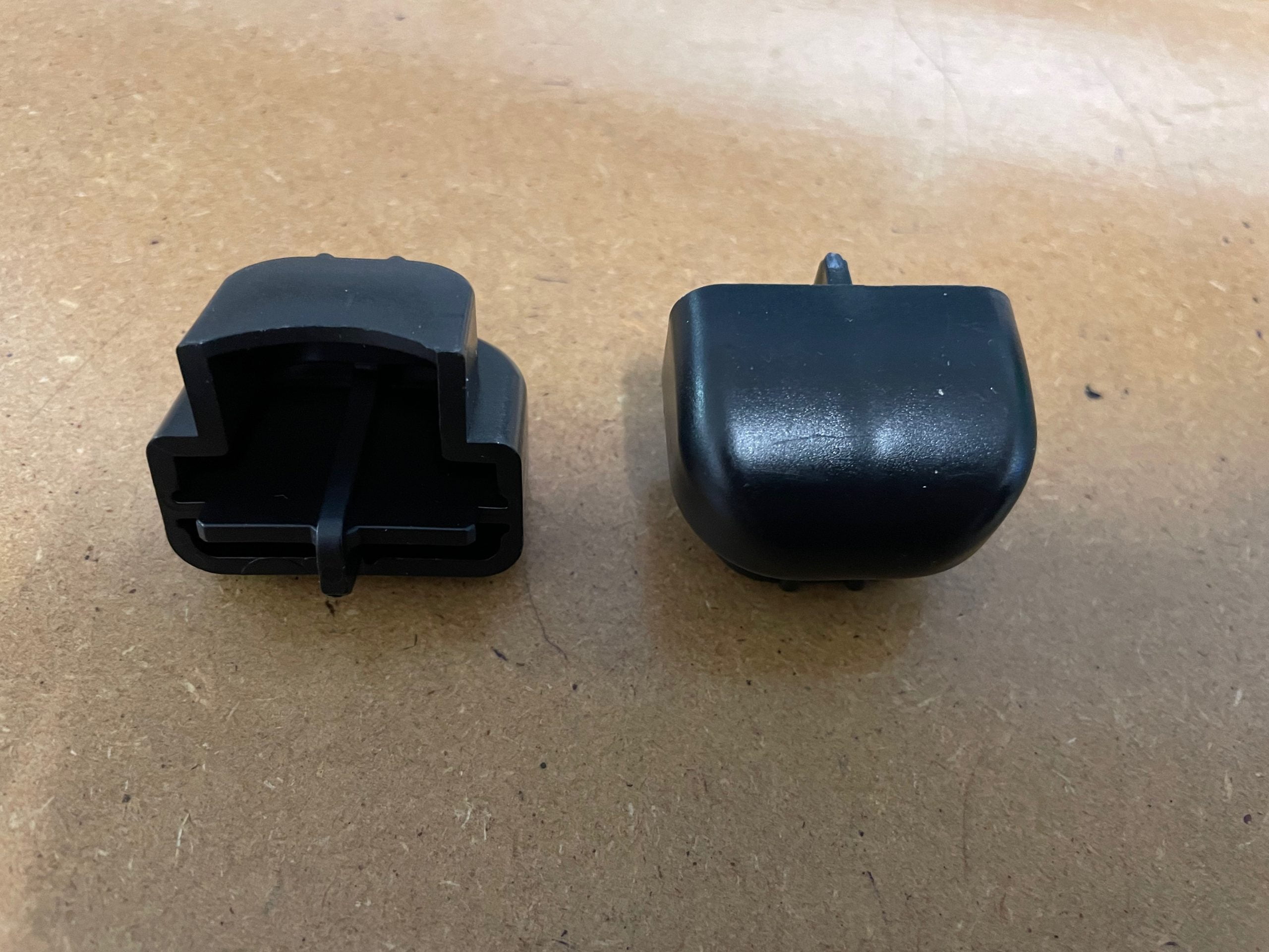 LH & RH Plug Footboard - Hill View Awnings