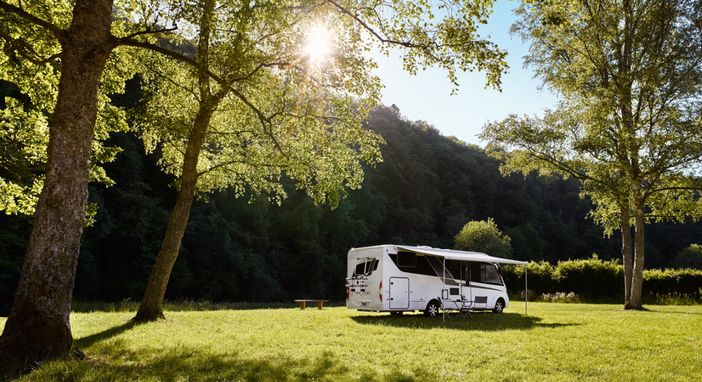Thule Omnistor 5200 - Hill View Awnings